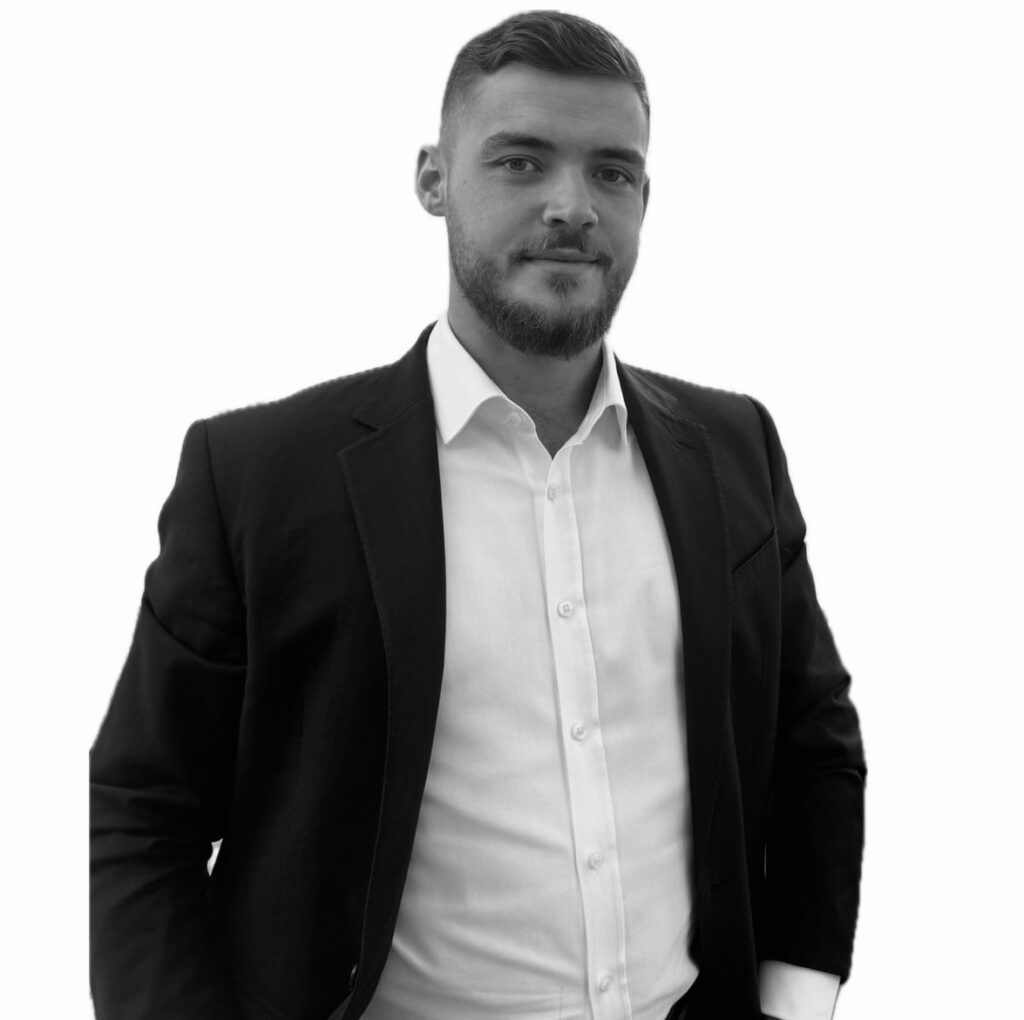 Team – Regency Estate Group